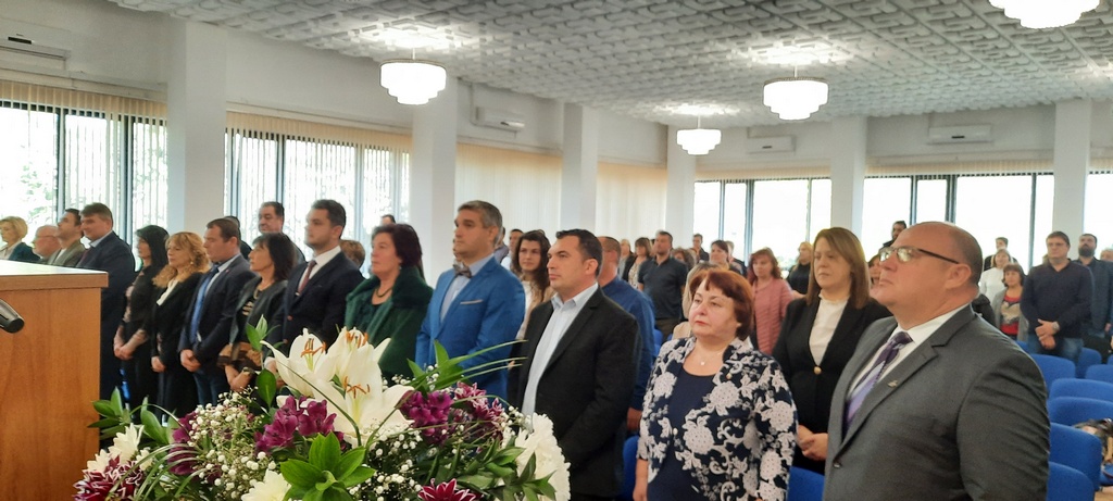 Д р Йорданка Стоева отново бе избрана за председател на Общинския съвет в Шабла Про Нюз Добрич