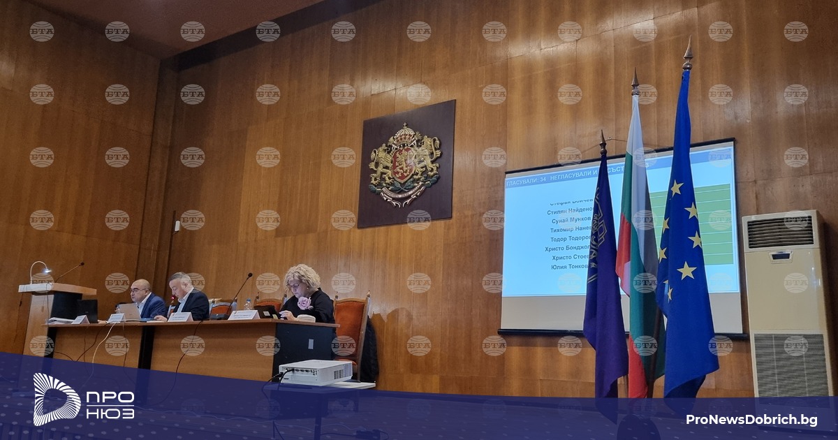 Общинските съветници във Велико Търново решиха автобусите от градските и извънградските линии да